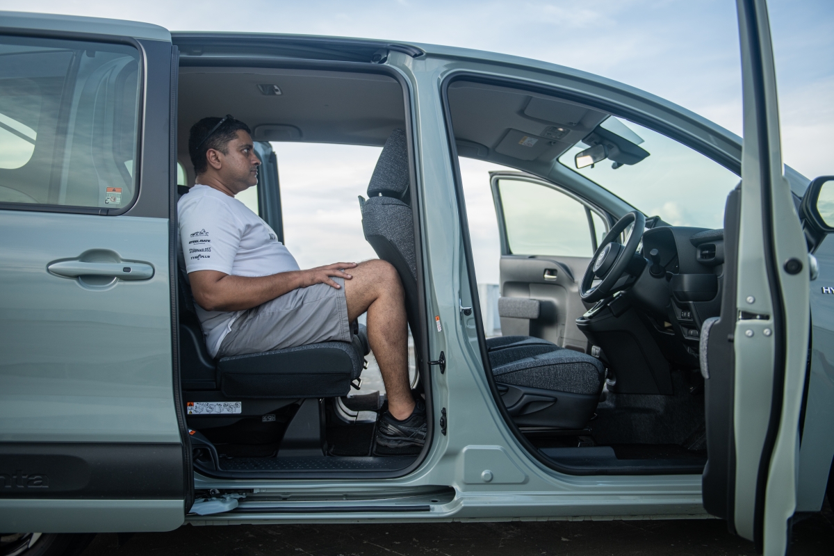 Toyota Sienta: Hybrid Game-on!